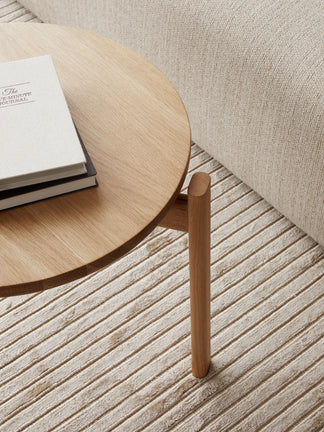 Passage Lounge Table | Round table by Krøyer-Sætter-Lassen
